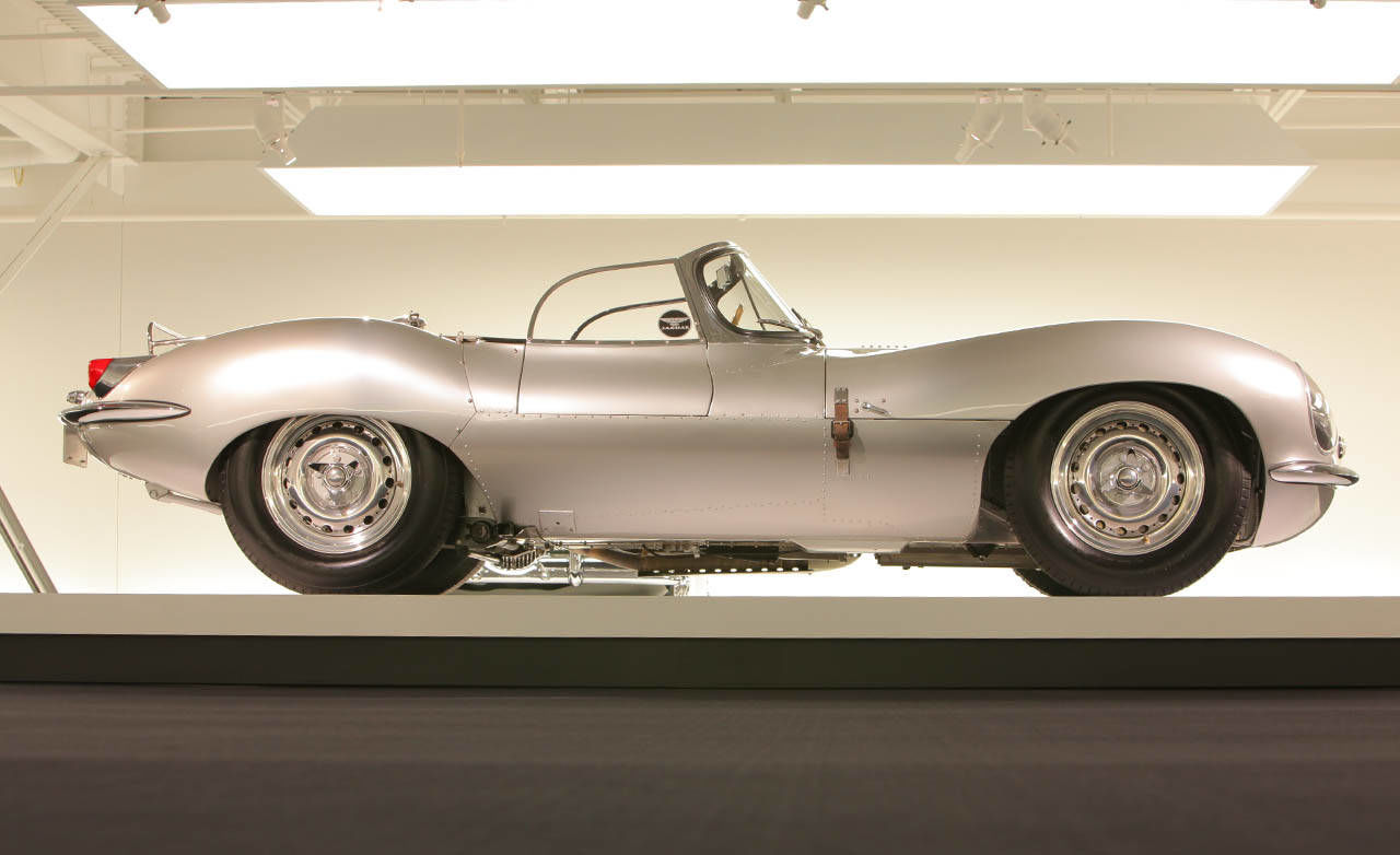 Photos: 1956/1958 Jaguar XKSS