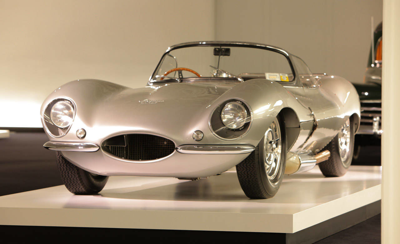 Photos: 1956/1958 Jaguar XKSS