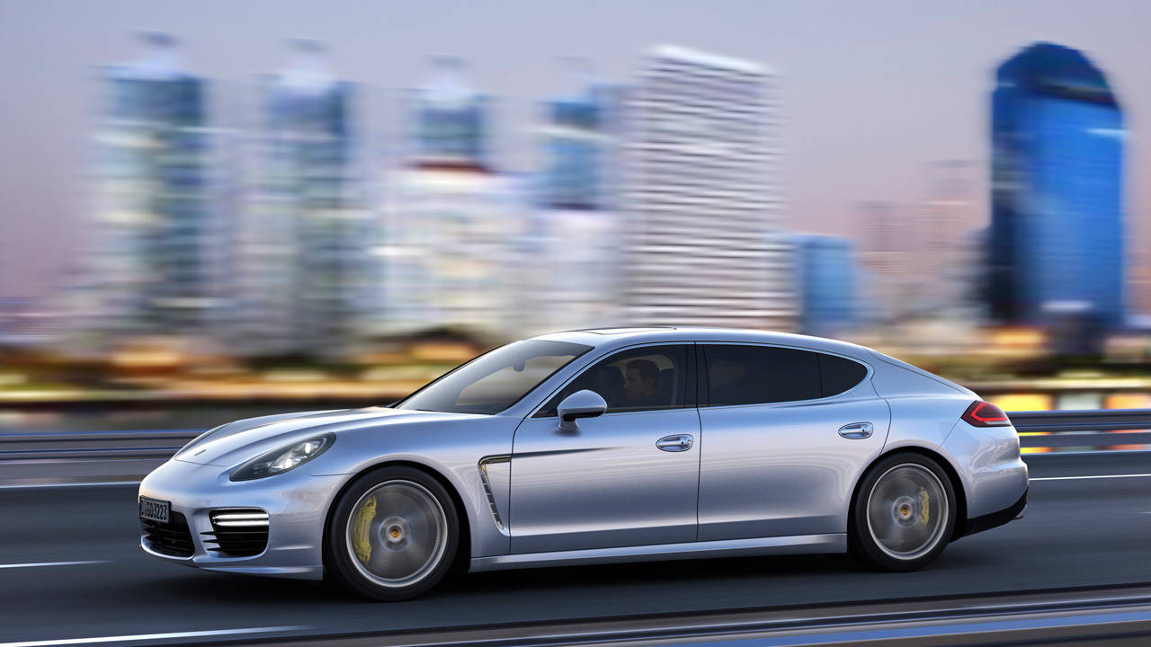 Why Does America Love Extra-Long Luxury Cars?